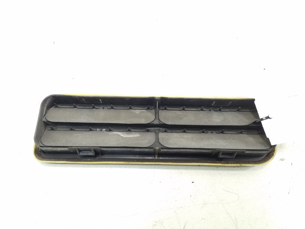 Used Mercedes Benz E-Class Rear wing ventilation grille A2128300242