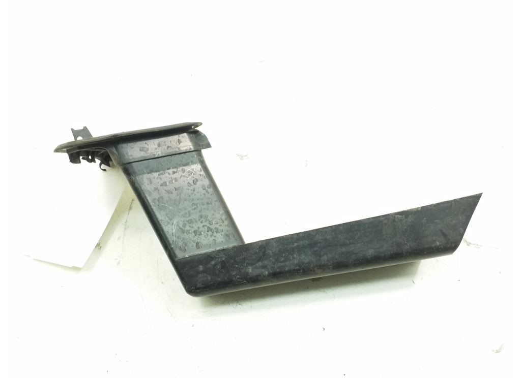 Used Mercedes Benz E-Class Another detail of the windshield wiper ...