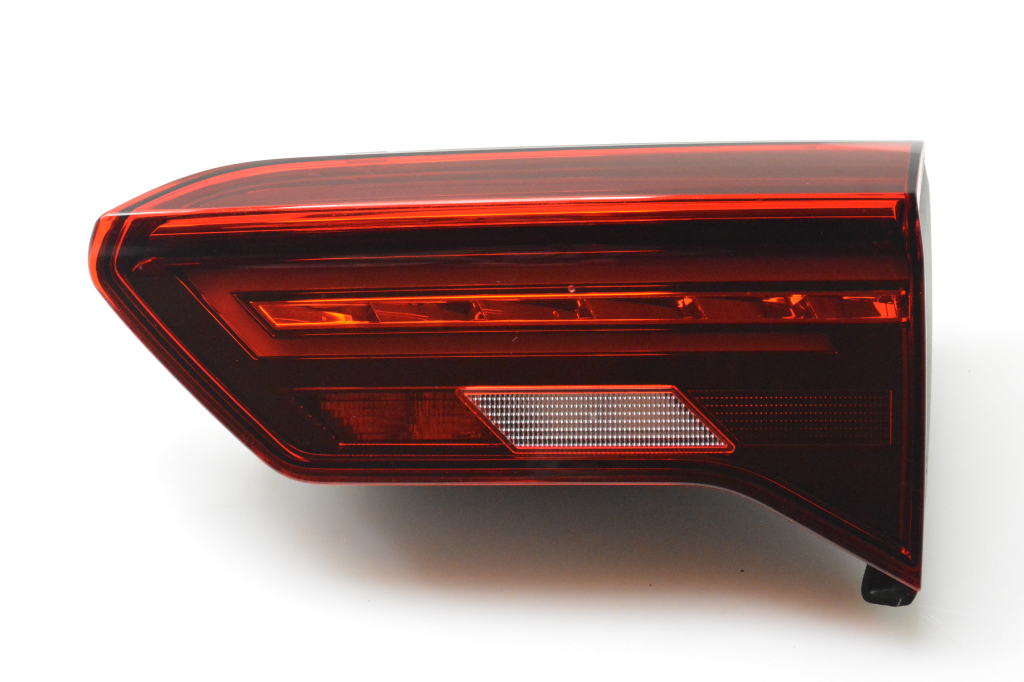 Used Volkswagen T-Roc Rear light on cover 2GA945094C