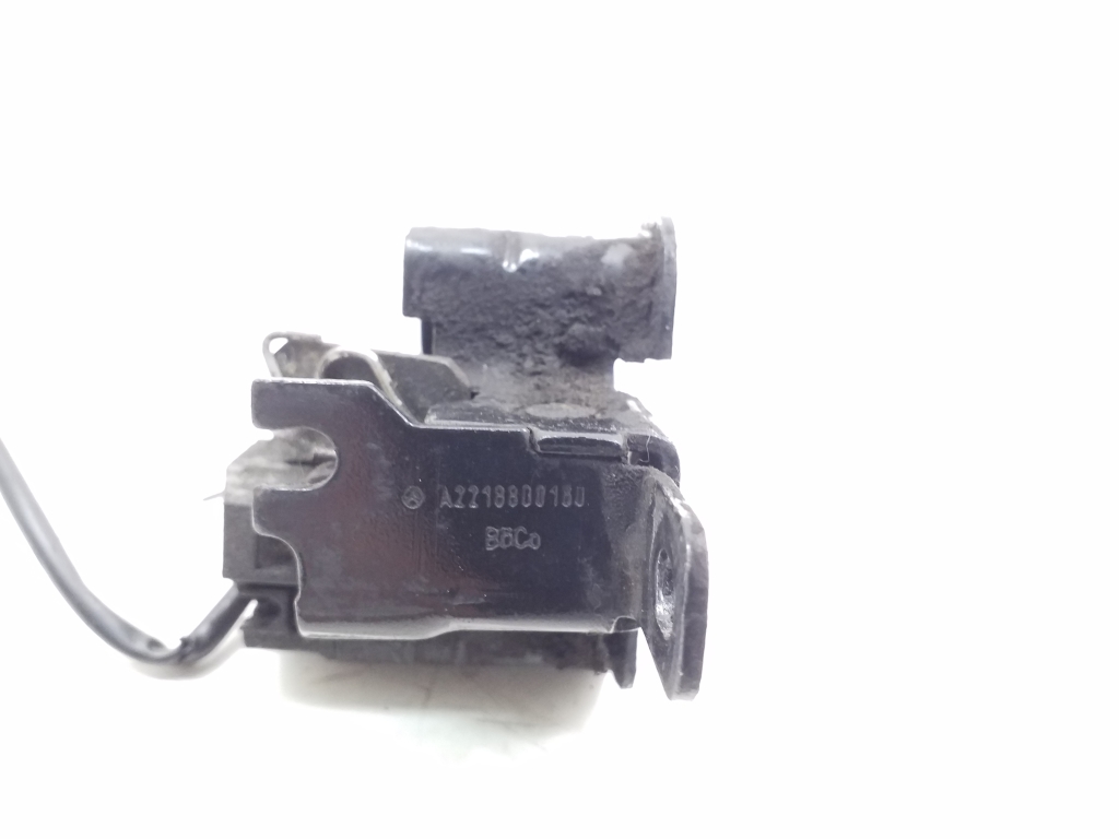 Used Mercedes Benz S-Class Engine cover lock A2218800160