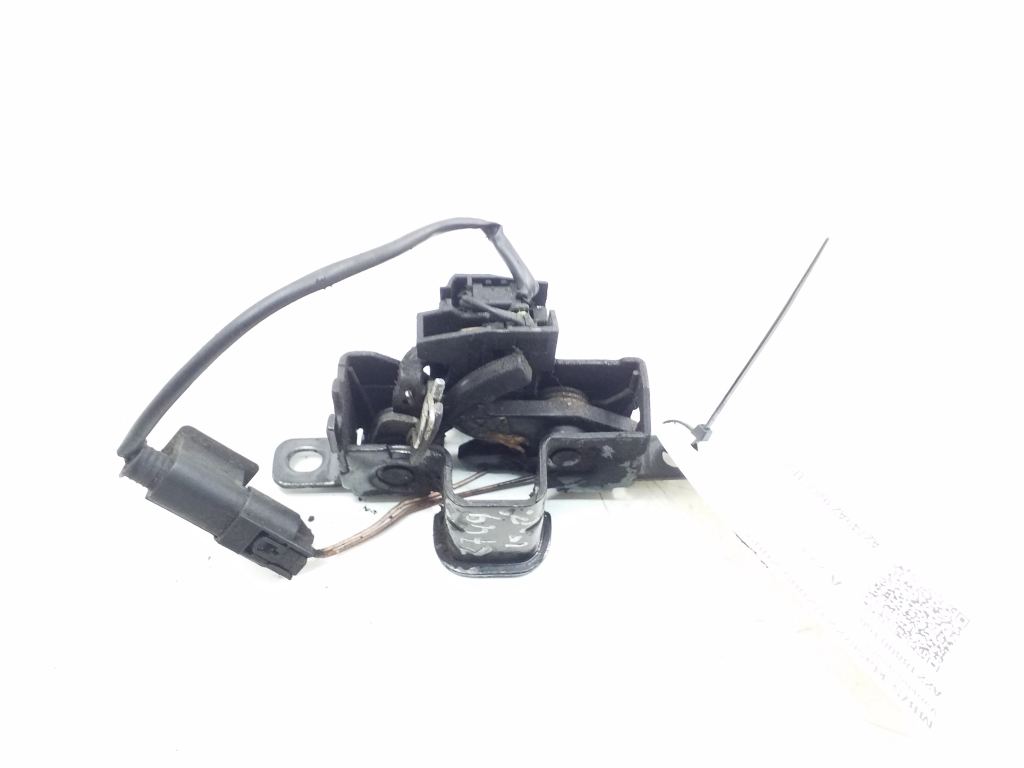 Used Mercedes Benz S-Class Engine cover lock A2218800160