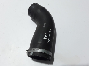 Used VOLVO XC40 Intercooler hose 32224398