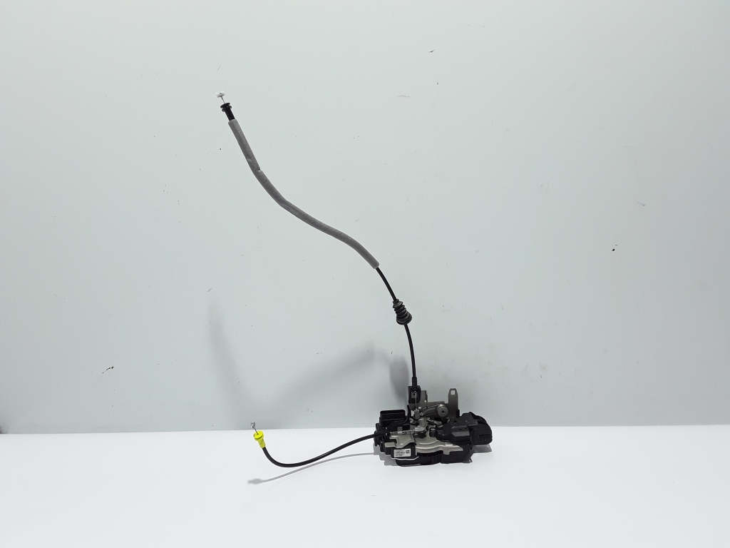 Used VOLVO XC40 Front door lock 31349891