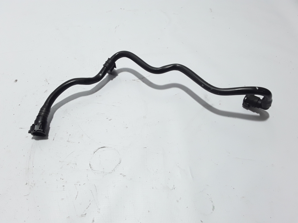 Naudotas VOLVO XC40 Žarna 31368673