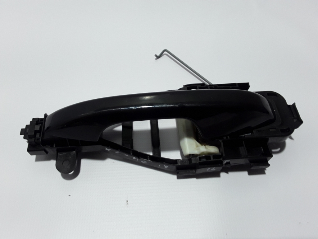 Used VOLVO XC40 Front door external opening handle and its details