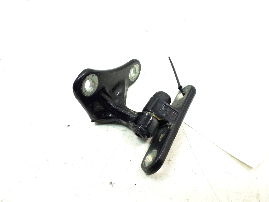 Used Mercedes Benz S-Class Front door lower hinge A2217201237