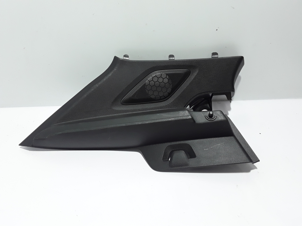 Naudotas VOLVO XC40 Bagažinės vidaus apdaila 32244154