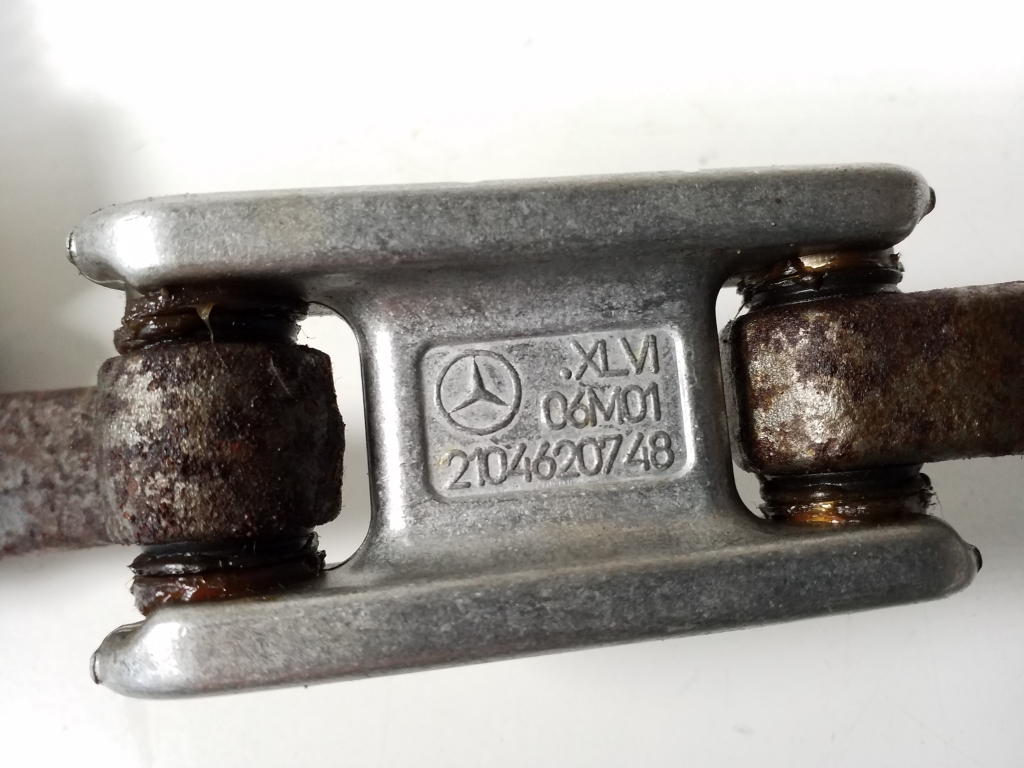 MERCEDES-BENZ CLS-Class C219 (2004-2010) Steering Column Shaft Joint ...