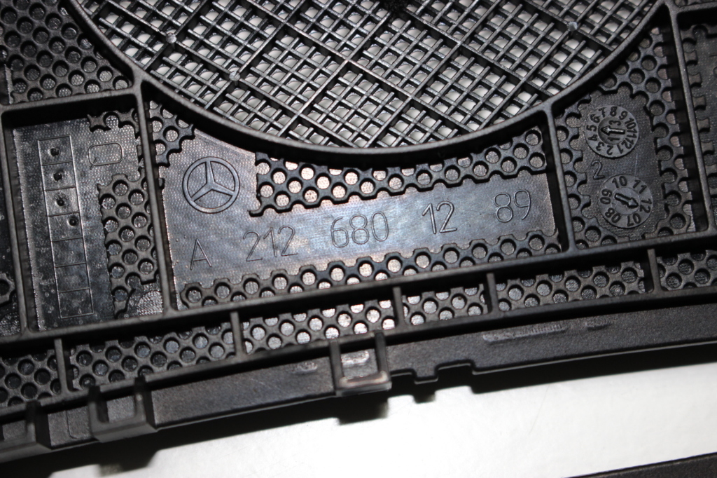 Used Mercedes Benz E-Class Interior panel other detail A2126801289