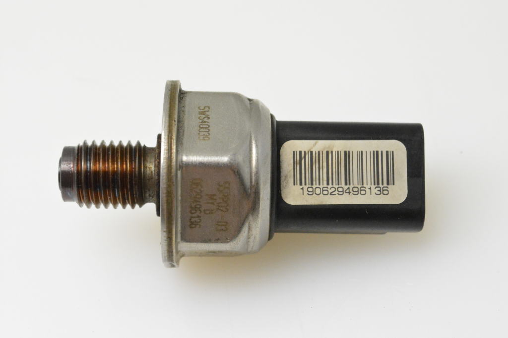 Used Citroen C4 High pressure fuel line sensor 5WS40039