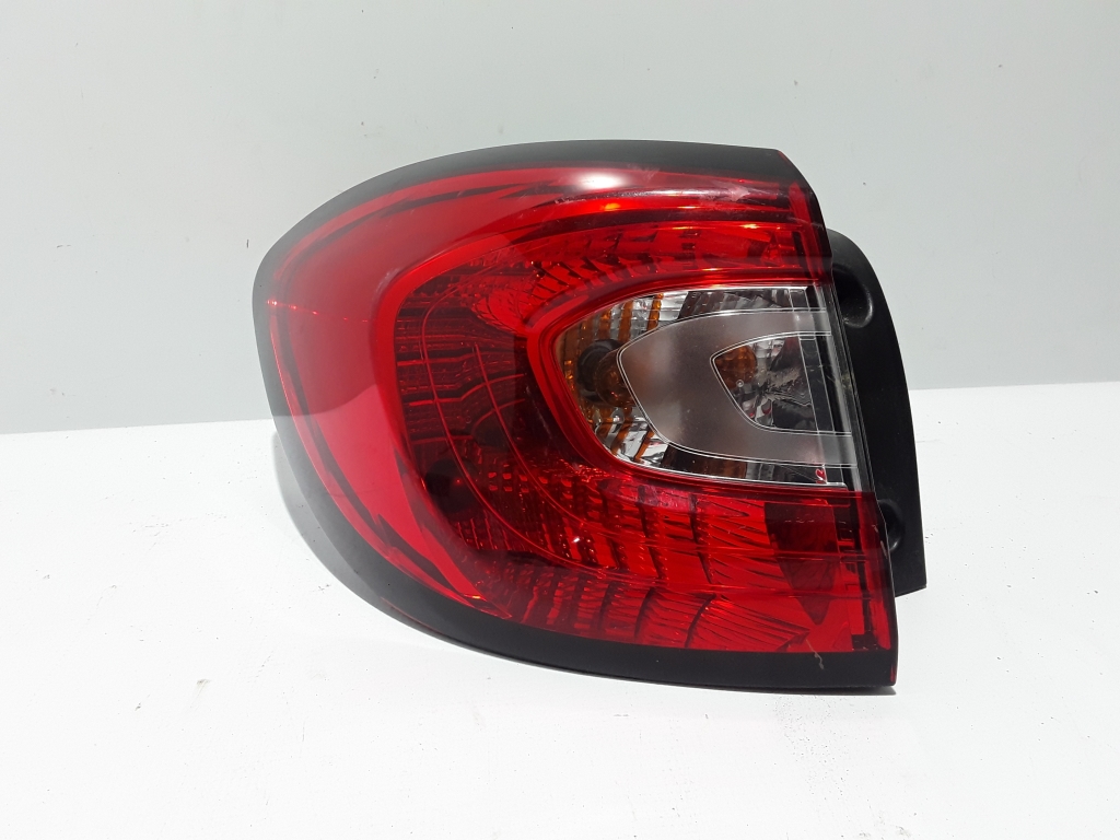 Used RENAULT Captur Rear corner lamp 265558548R