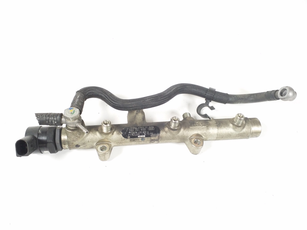 Used AUDI A4 High pressure fuel route 059130090J