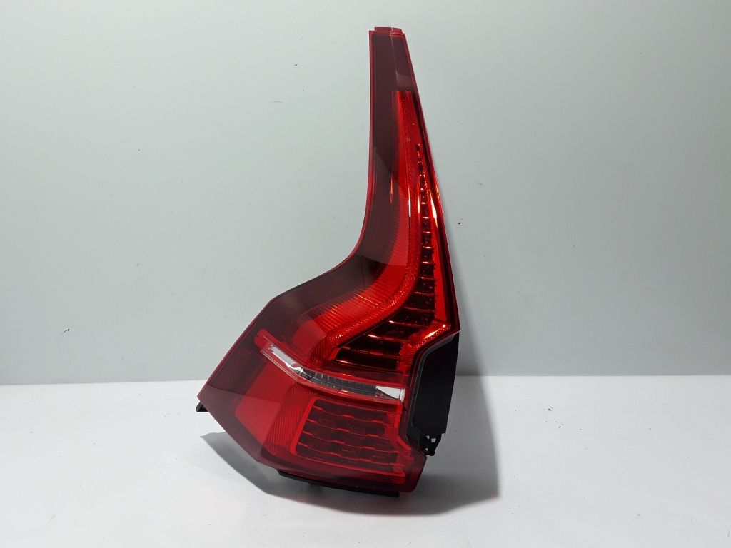 Used VOLVO XC60 Rear corner lamp 32228914