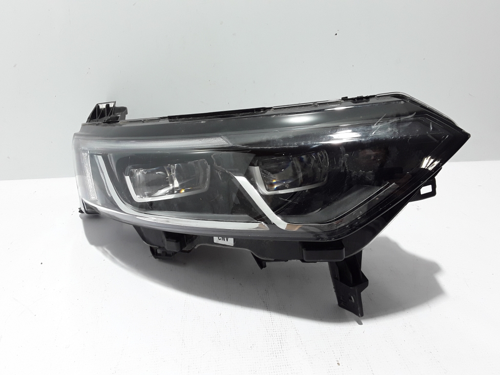 Used RENAULT Koleos Headlights 260109289R