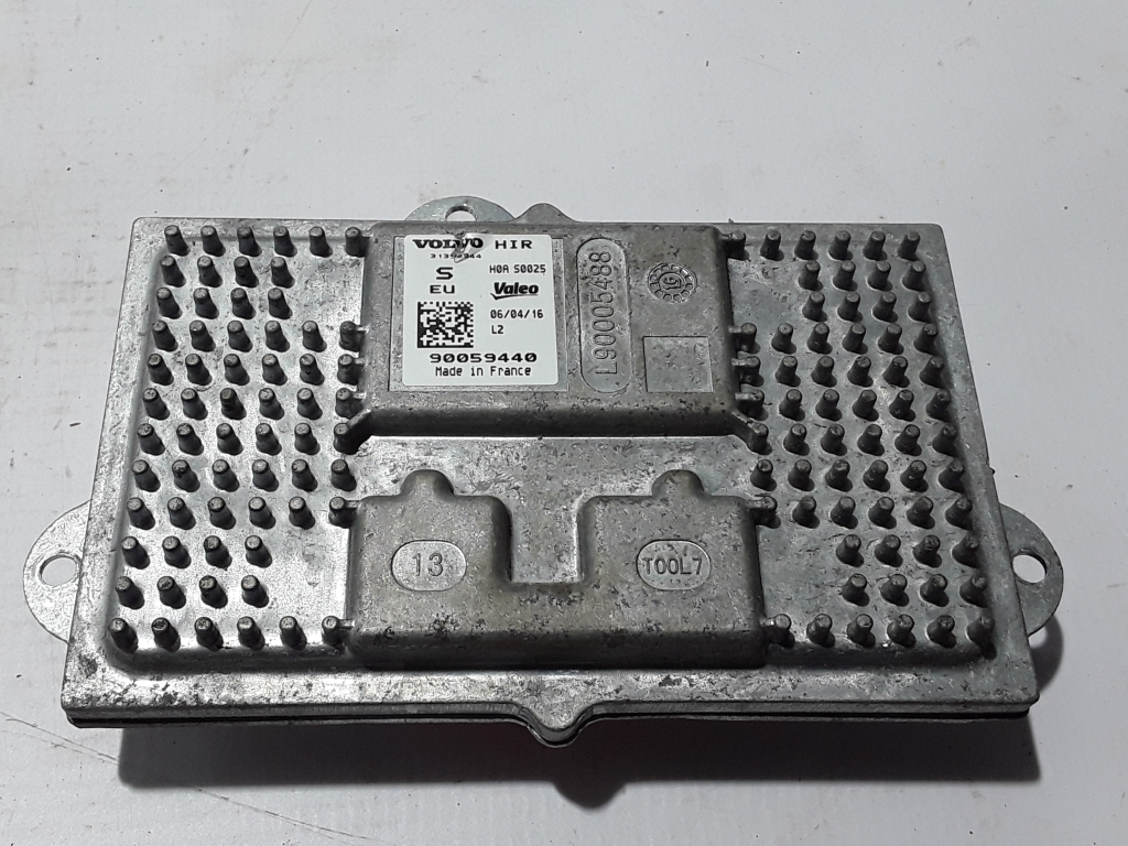 Used VOLVO XC90 Control unit for xenon headlights 31395944