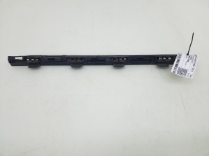Used Mercedes Benz E-Class Another detail of the inner sill A2126800256
