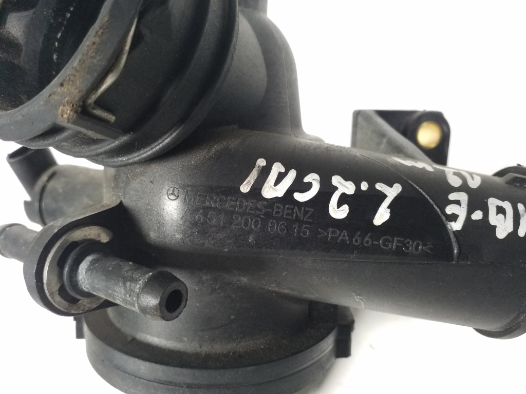 Used Mercedes Benz E-Class Thermostat and its details A6512000615