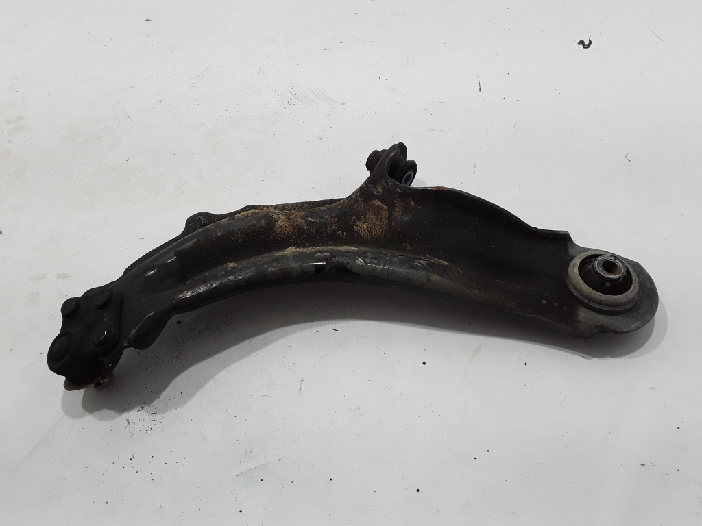 Used RENAULT Kangoo Front lever 8200586567