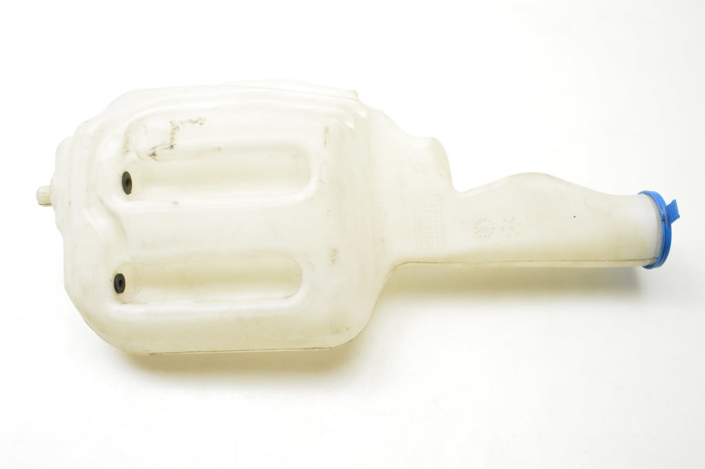 Used Mercedes Benz Sprinter Windscreen washer tank front a9068690220