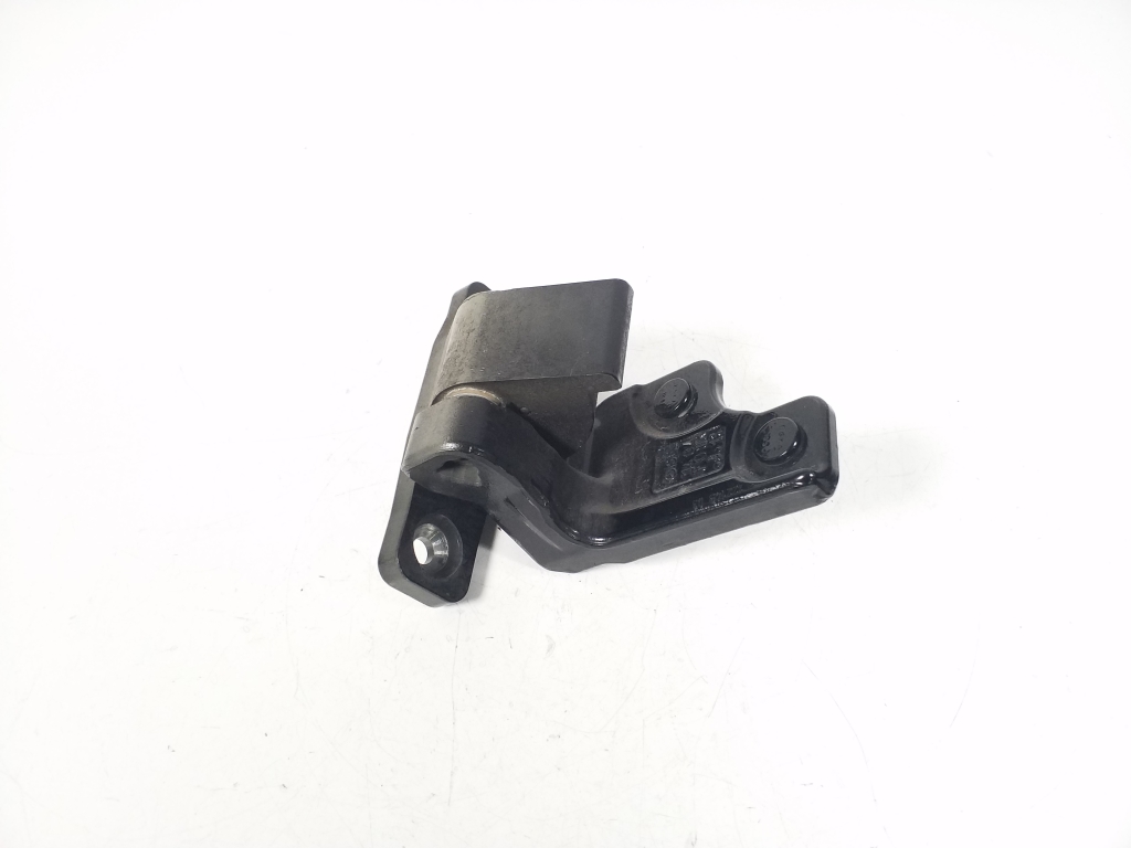 Used Mercedes Benz C-Class Rear side door hinge lower A2057300437