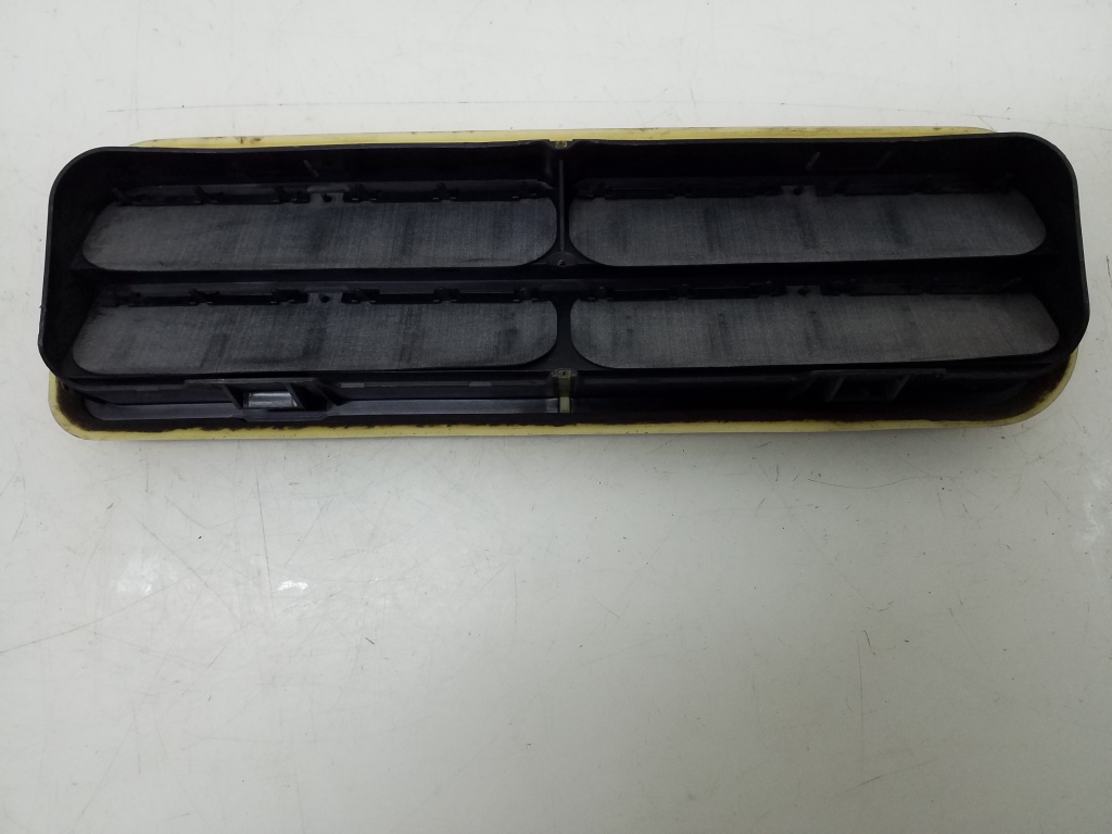 Used Mercedes Benz E-Class Rear wing ventilation grille A2128300242