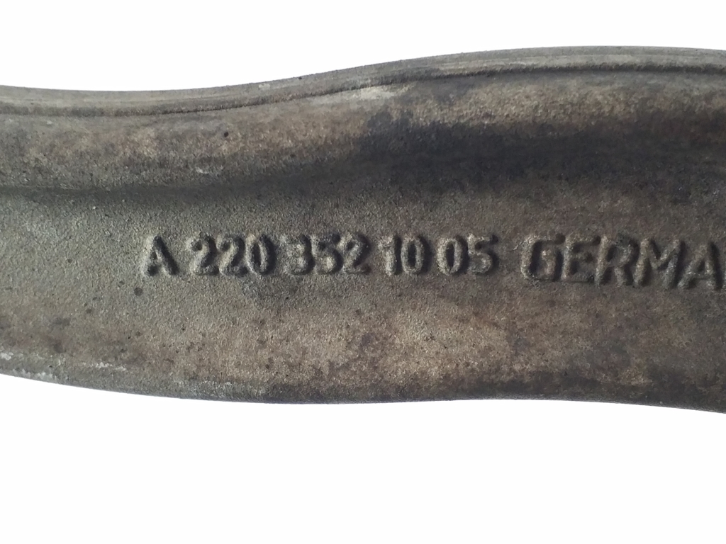 Used Mercedes Benz S-Class The rear axle pulled A2213500206