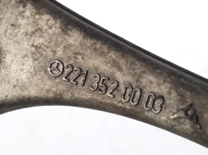 Used Mercedes Benz S-Class The rear axle pulled A2213501153