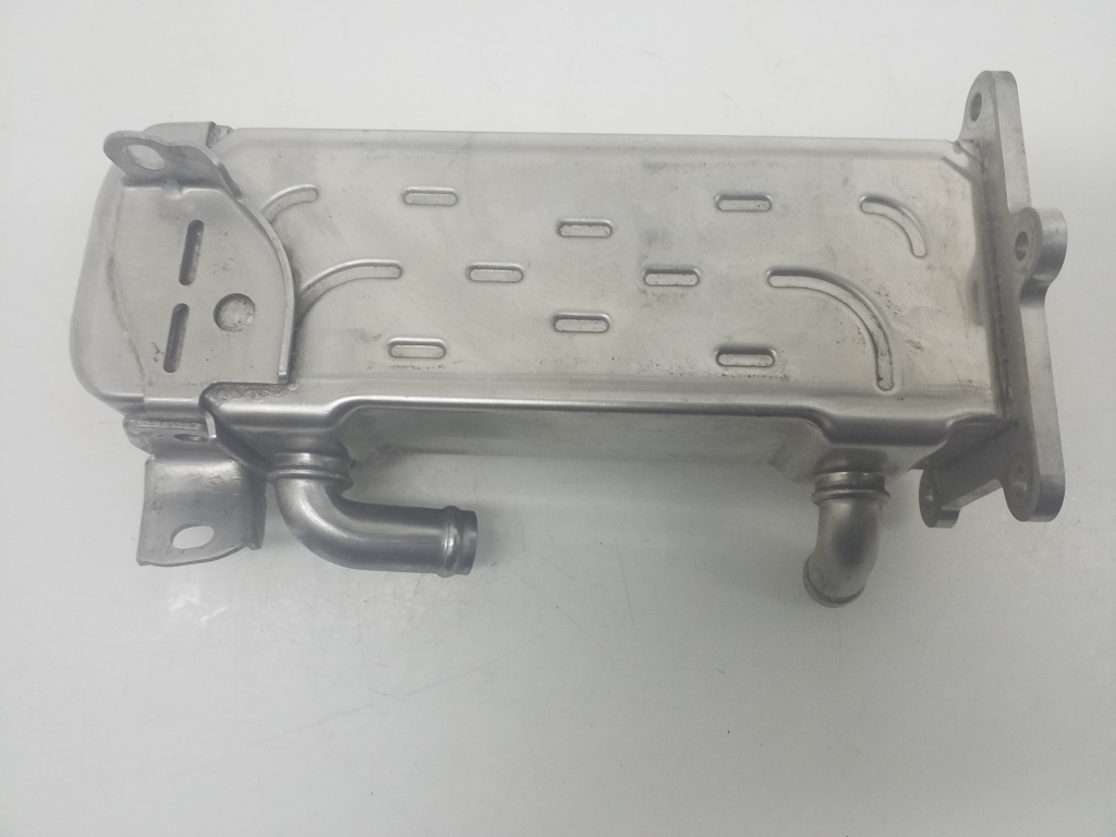 Used Mercedes Benz E-Class EGR valve cooler A6511400075