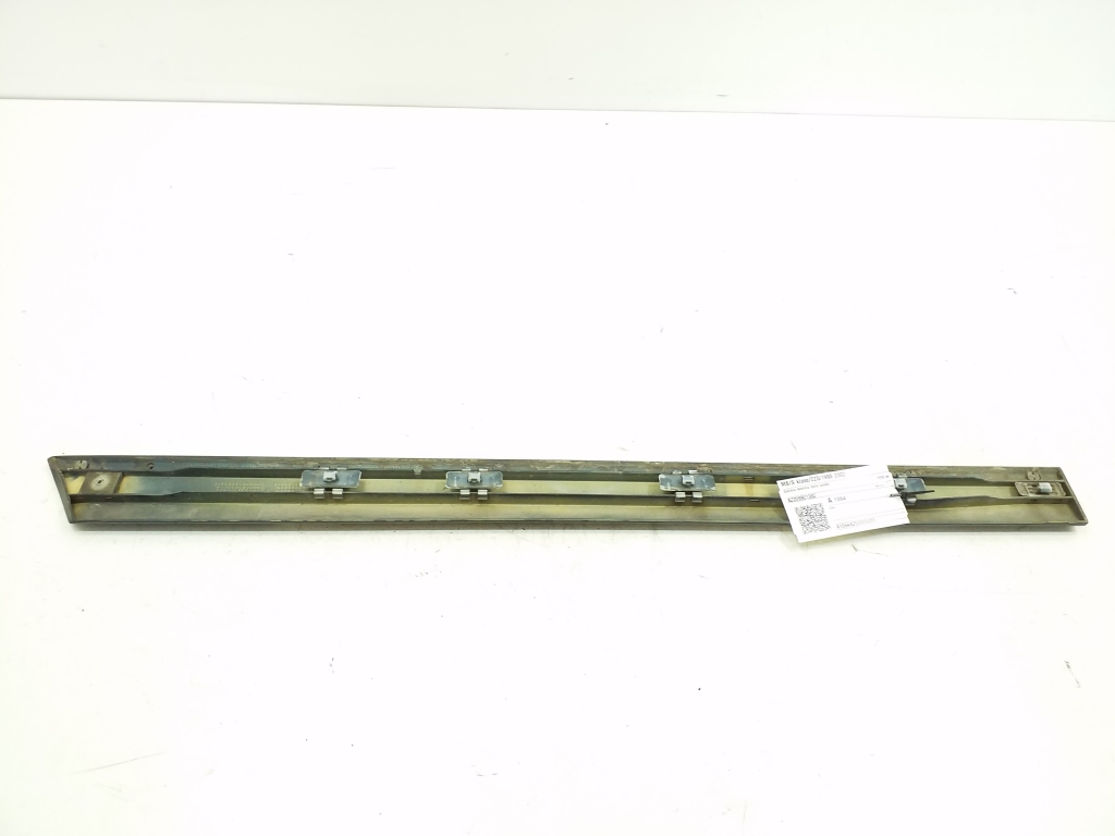 Used Mercedes Benz S-Class Rear side door strip A2206901362
