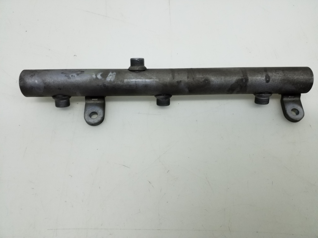 Used Mercedes Benz E-Class High pressure fuel route A6420703095