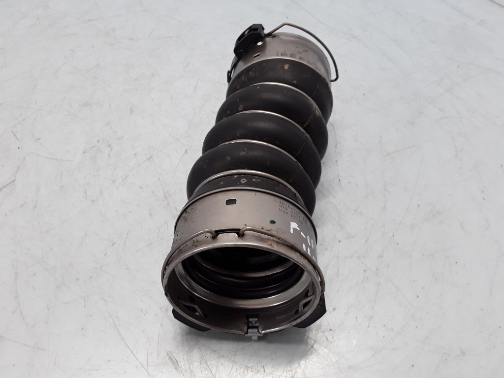 Used BMW 5 SERIES Intercooler hose 8513451
