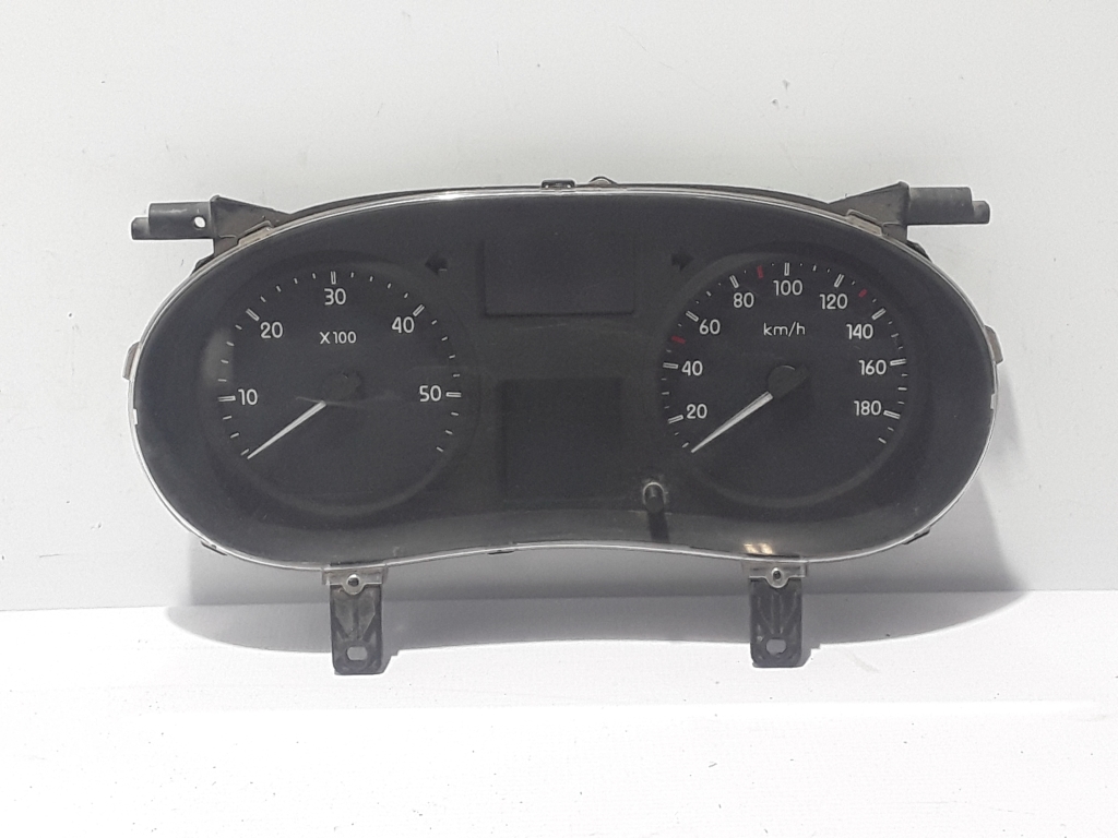 Used RENAULT Master Dashboard 8200467948