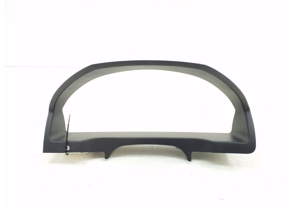 Used Mercedes Benz C-Class Dashboard trim A2046800023