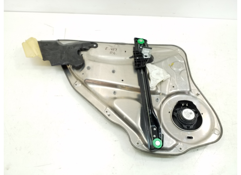 Used Mercedes Benz E-Class Rear side door window lifter and its details
