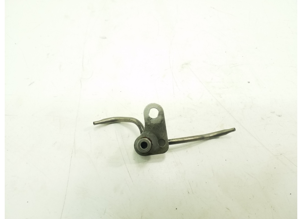 Used Mercedes Benz GL-Class Other engine part A2721800043