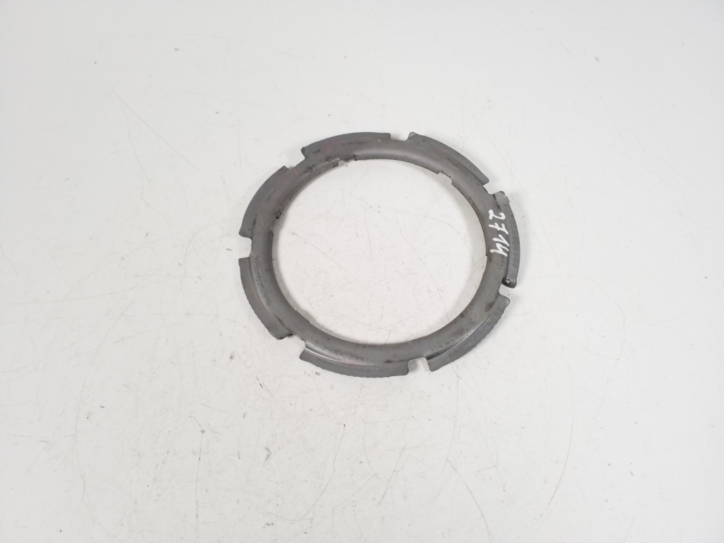 Used Porsche Cayenne Other part of the fuel pump 1K0201375