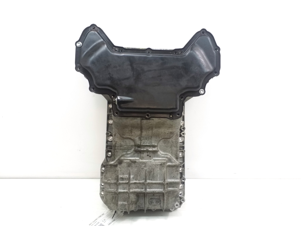 Used Mercedes Benz E-Class Engine bottom A2720142102