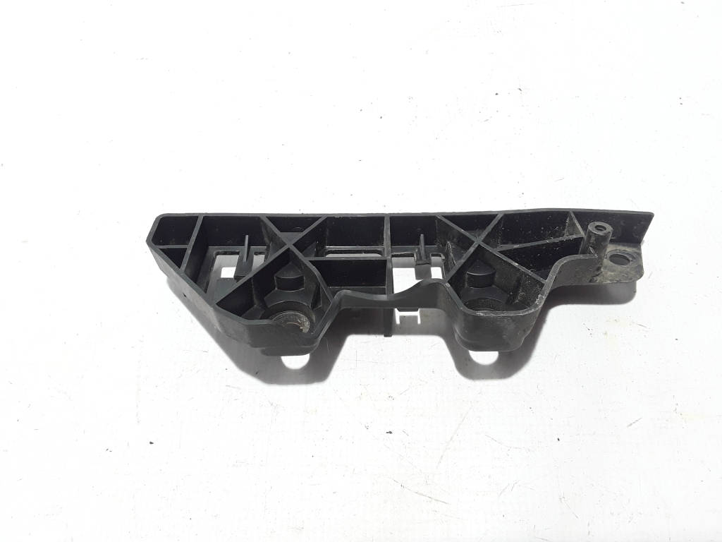 Использовал RENAULT Laguna Кронштейн переднего бампера 622210003R