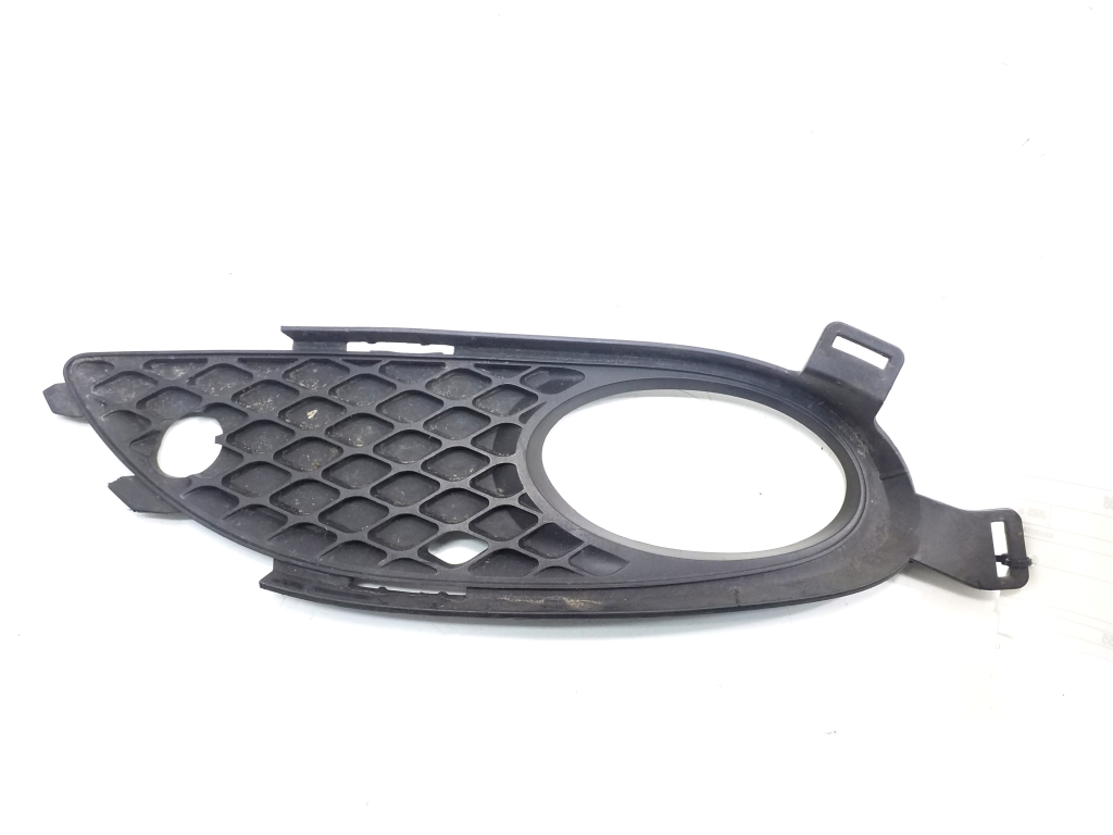 Used Mercedes Benz SLK-Class Front bumper fog lamp cover A1718850423