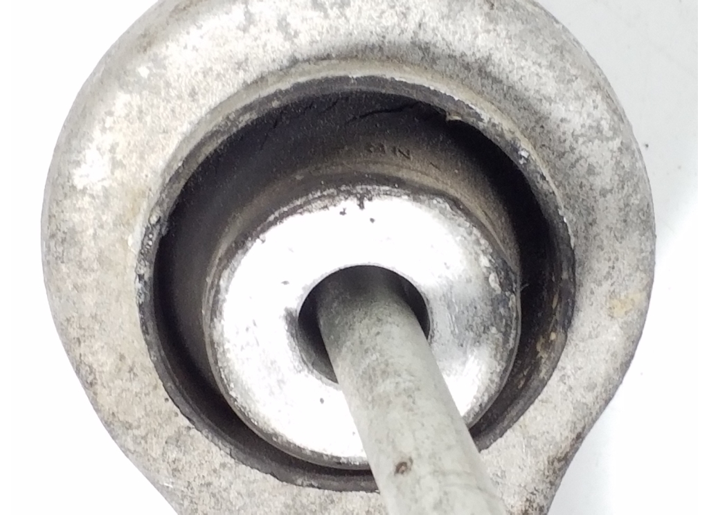 Used Mercedes Benz CL-Class The rear axle pulled A2213501253