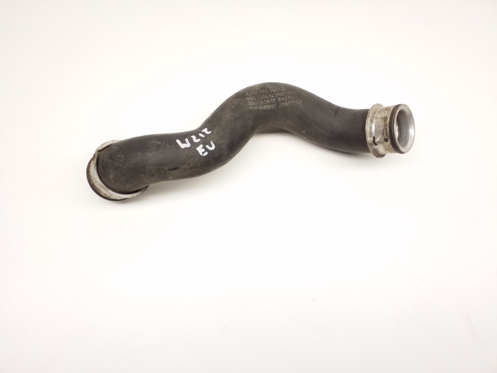 Naudotas Mercedes Benz E-Class Aušinimo radiatoriaus žarna A2045011682