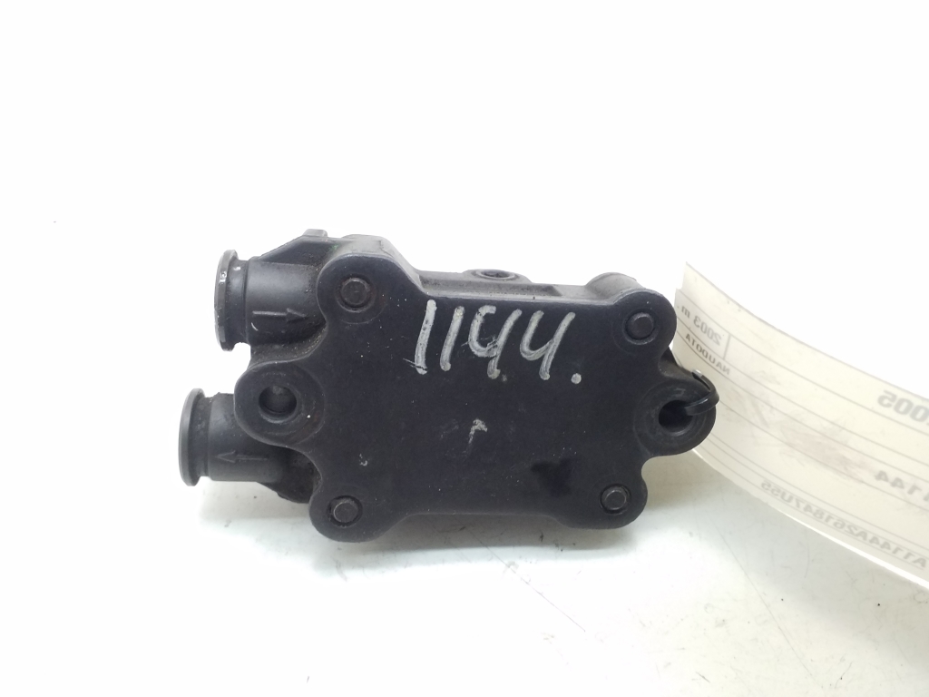 Used Mercedes Benz Vaneo Fuel pump A6110900350