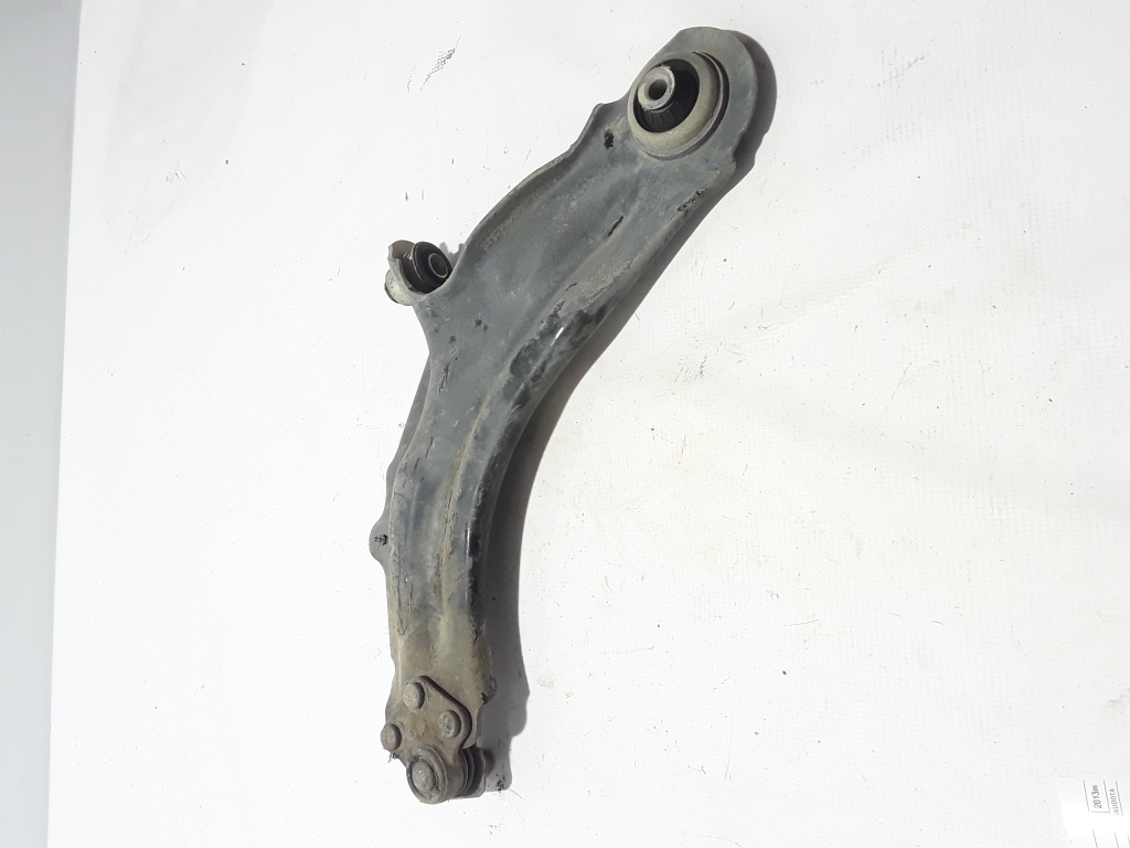 Used Mercedes Benz Citan Front lever 8200586567