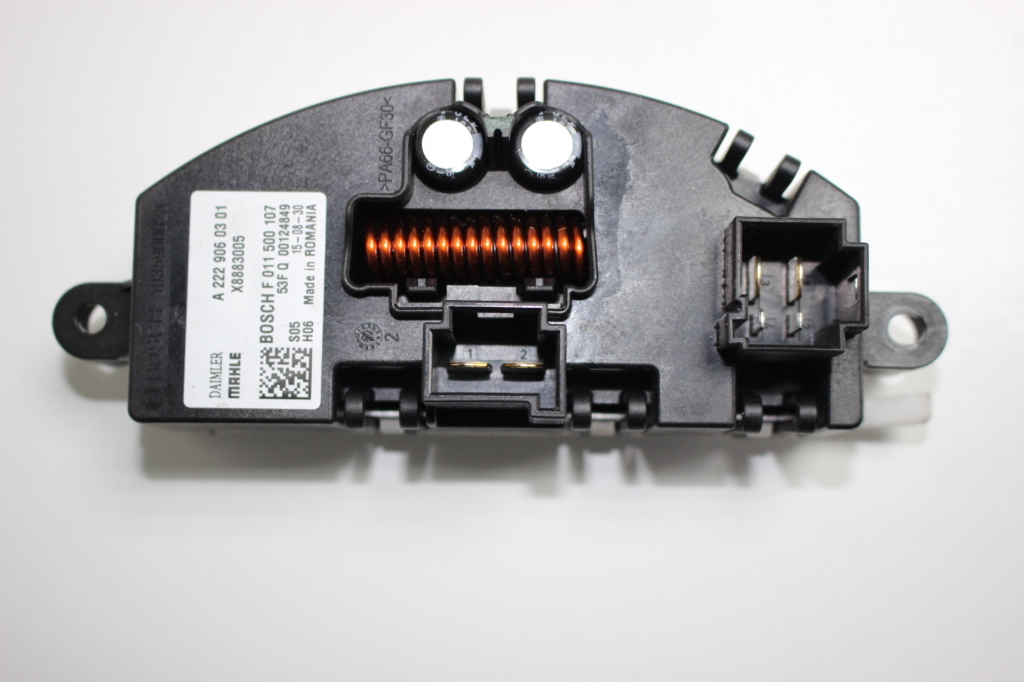 Used Mercedes Benz S-Class Cabin shoulder motor resistance A2229060301