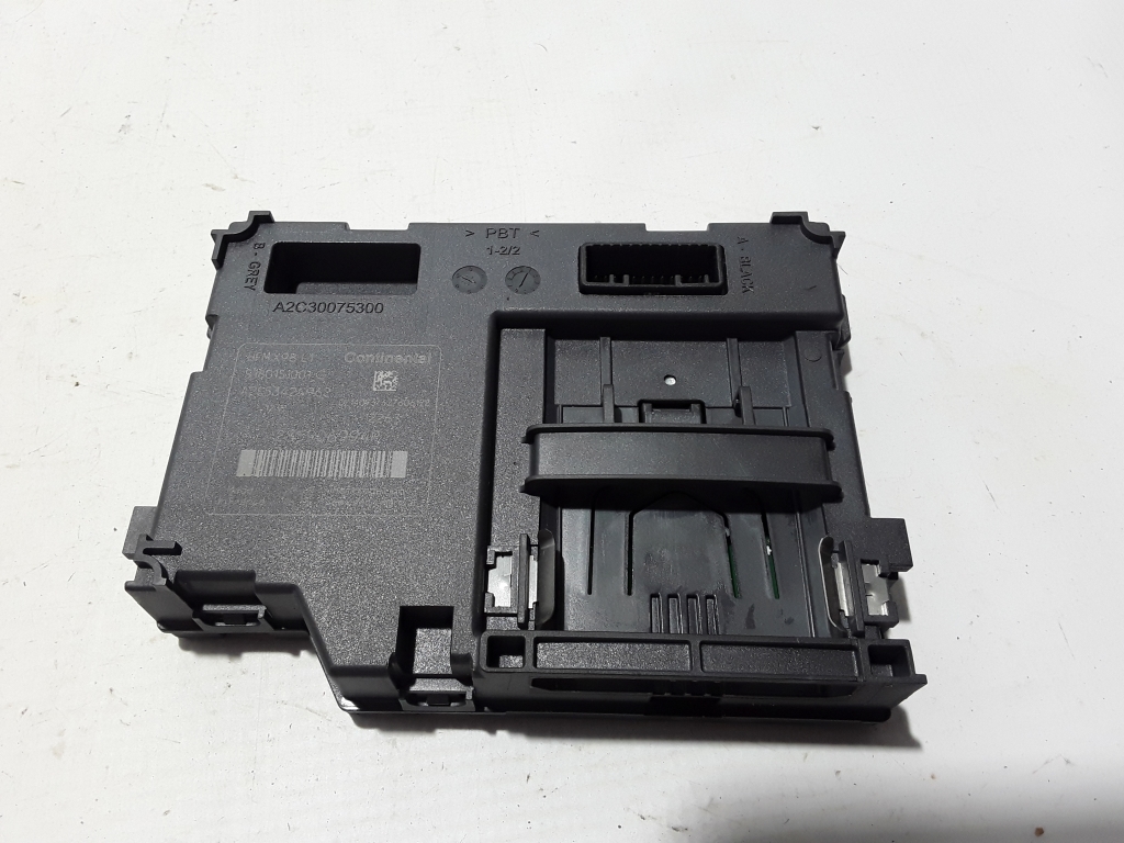 Naudotas RENAULT Clio Užvedimo spynelė 285906994R