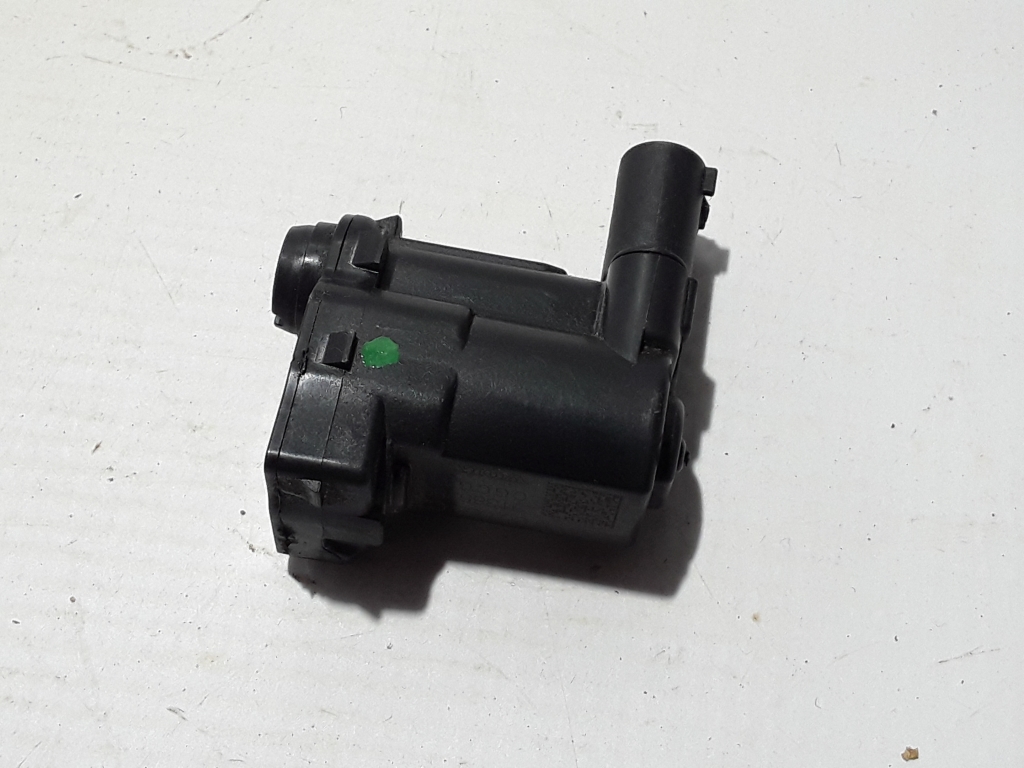 Naudotas VOLVO XC60 Kuro ipilimo dangtelio užraktas 31385289