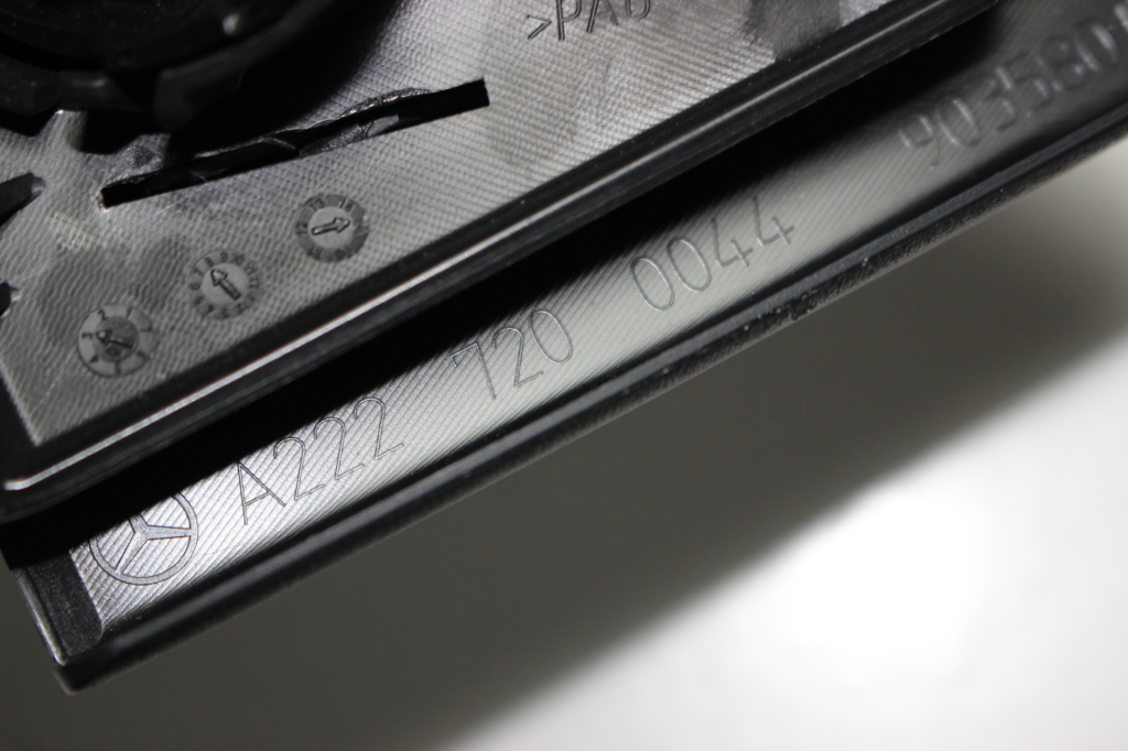 Used Mercedes Benz S-Class Other detail of the front door A2227200044