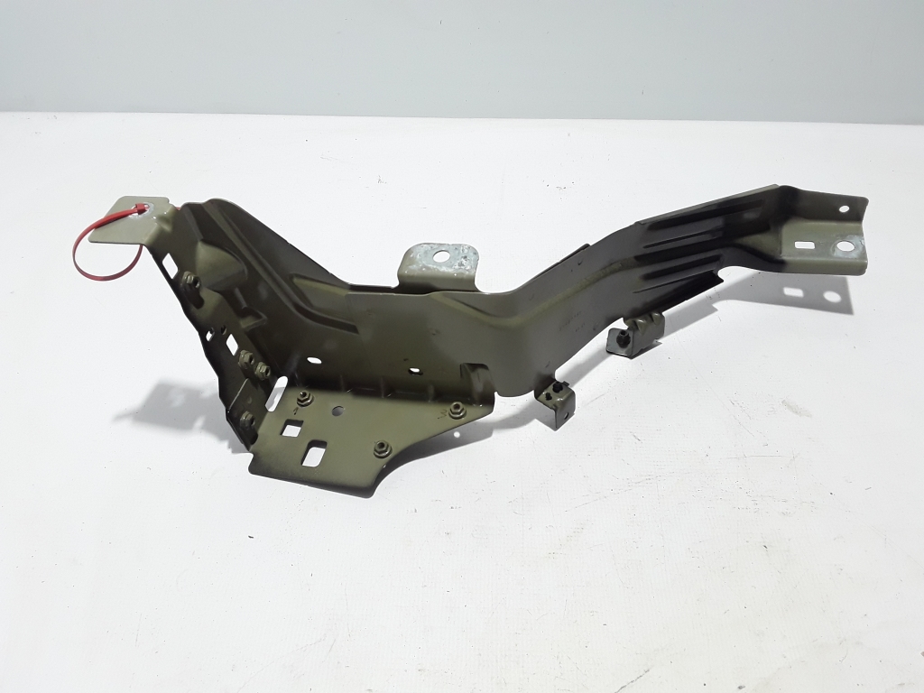 Used VOLVO XC40 Headlight frame (glasses) 31651422