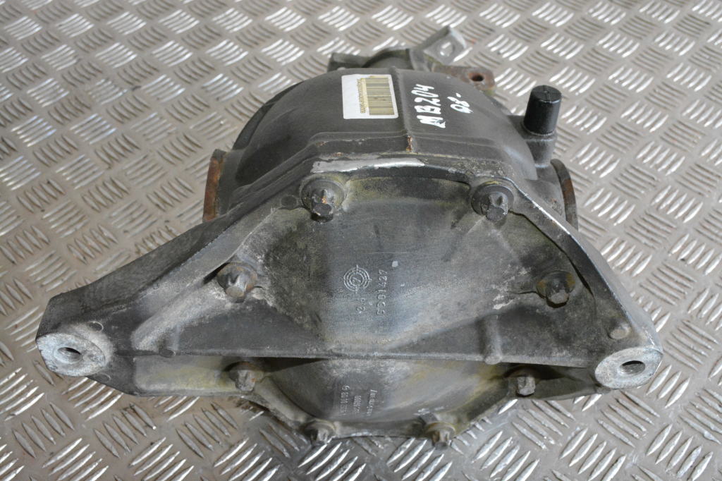 Used Mercedes Benz C-Class Rear reducer A2043510408