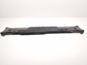 Used Mercedes Benz C-Class The middle part of the front frame A2046200072